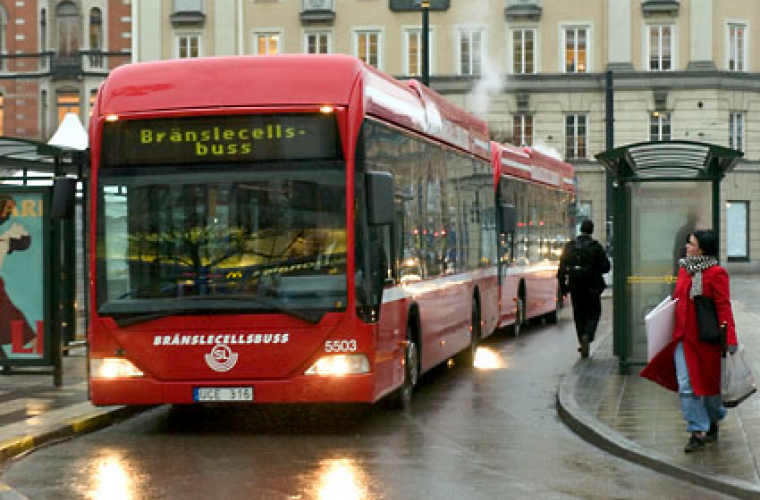 SL slösar bort satsning på bränslecellsbussar | Stockholms Fria